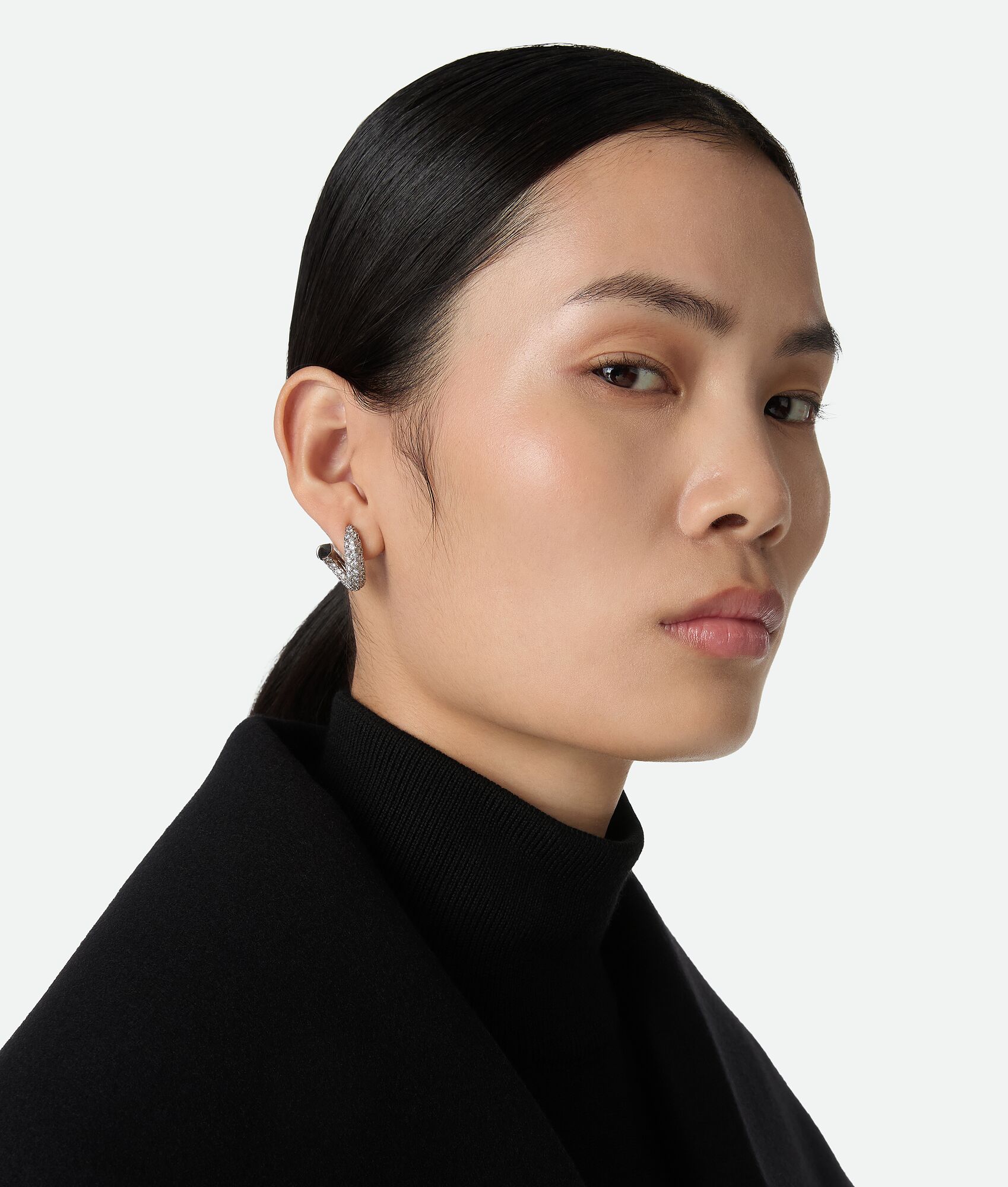 Women's Small Sardine Earrings in White | Bottega Veneta US