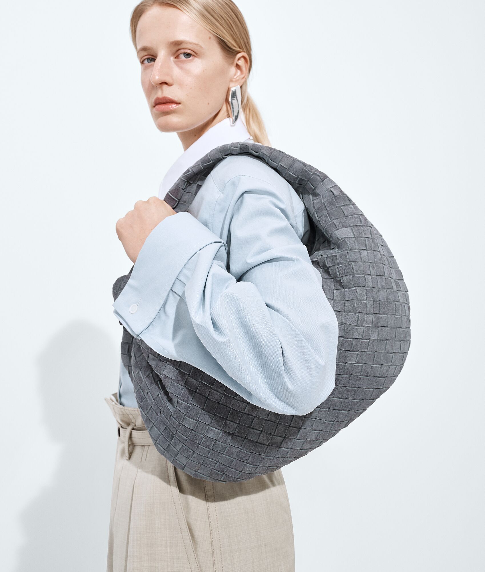 Women's Jodie in Cloudy indigo | Bottega Veneta TH
