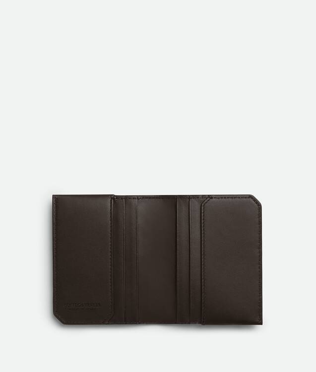 Intrecciato Piccolo Flap Card Case in FONDANT | Bottega Veneta® US