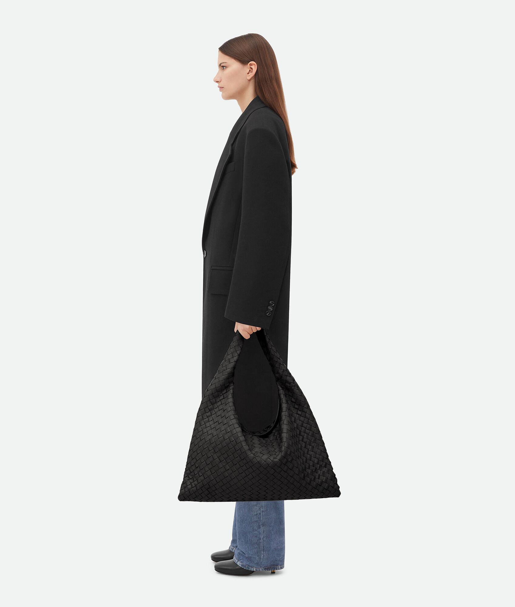 Women's Large Hop in Black | Bottega Veneta US
