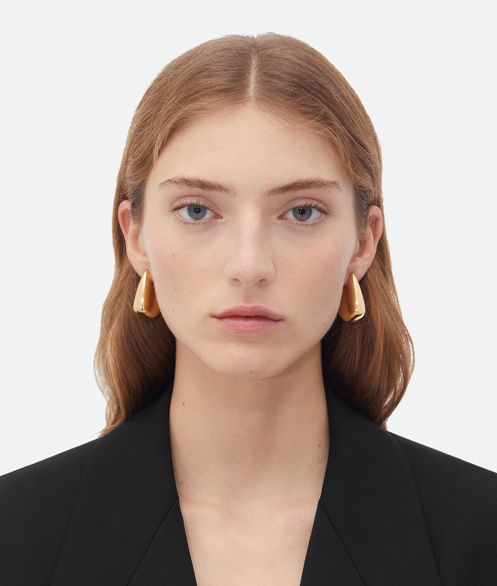 Small Fin Earrings in YELLOW GOLD | Bottega Veneta® US