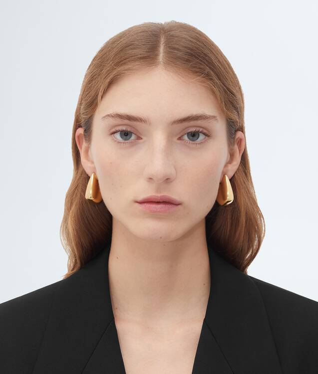 Women's Small Fin Earrings in Yellow gold | Bottega Veneta US