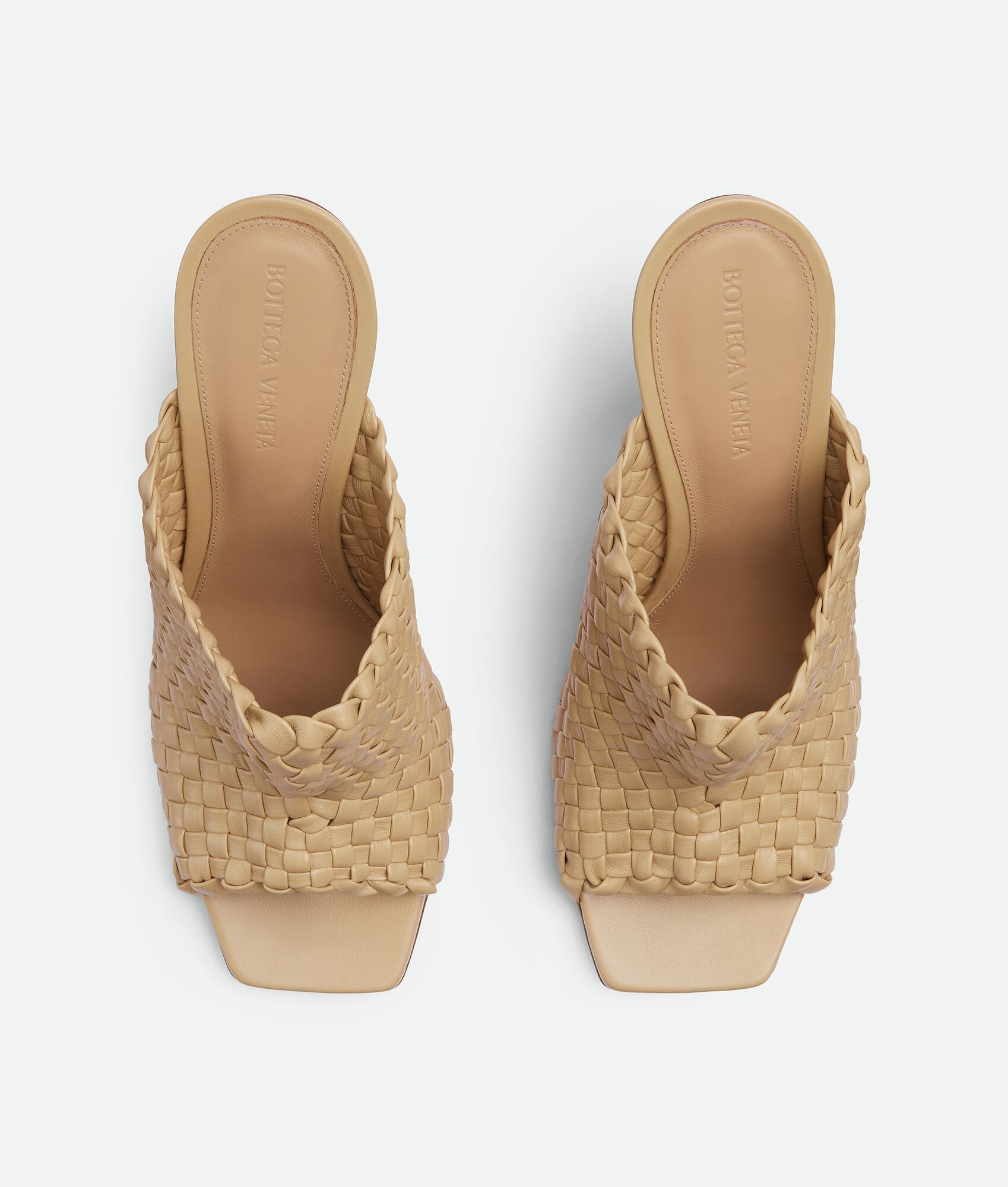 Women's Knot Mule in Cane sugar | Bottega Veneta GB