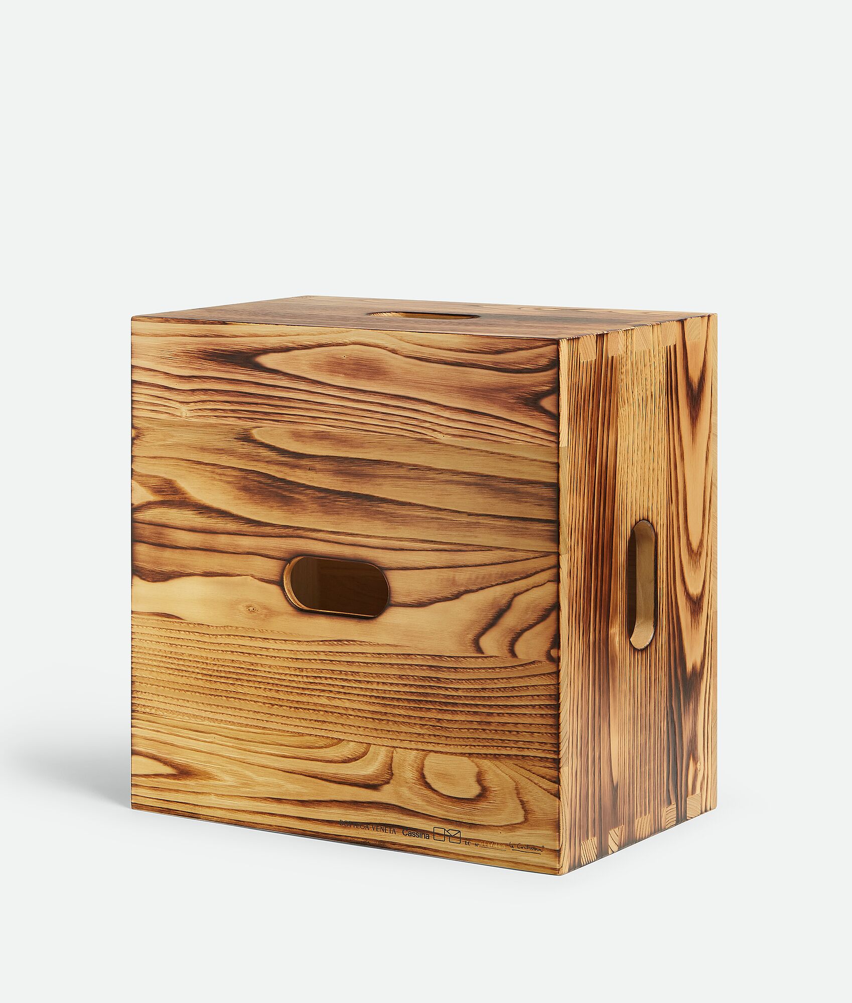 アンダーウォーター/ブラックLC14 Tabouret Cabanon| Bottega Veneta® 日本