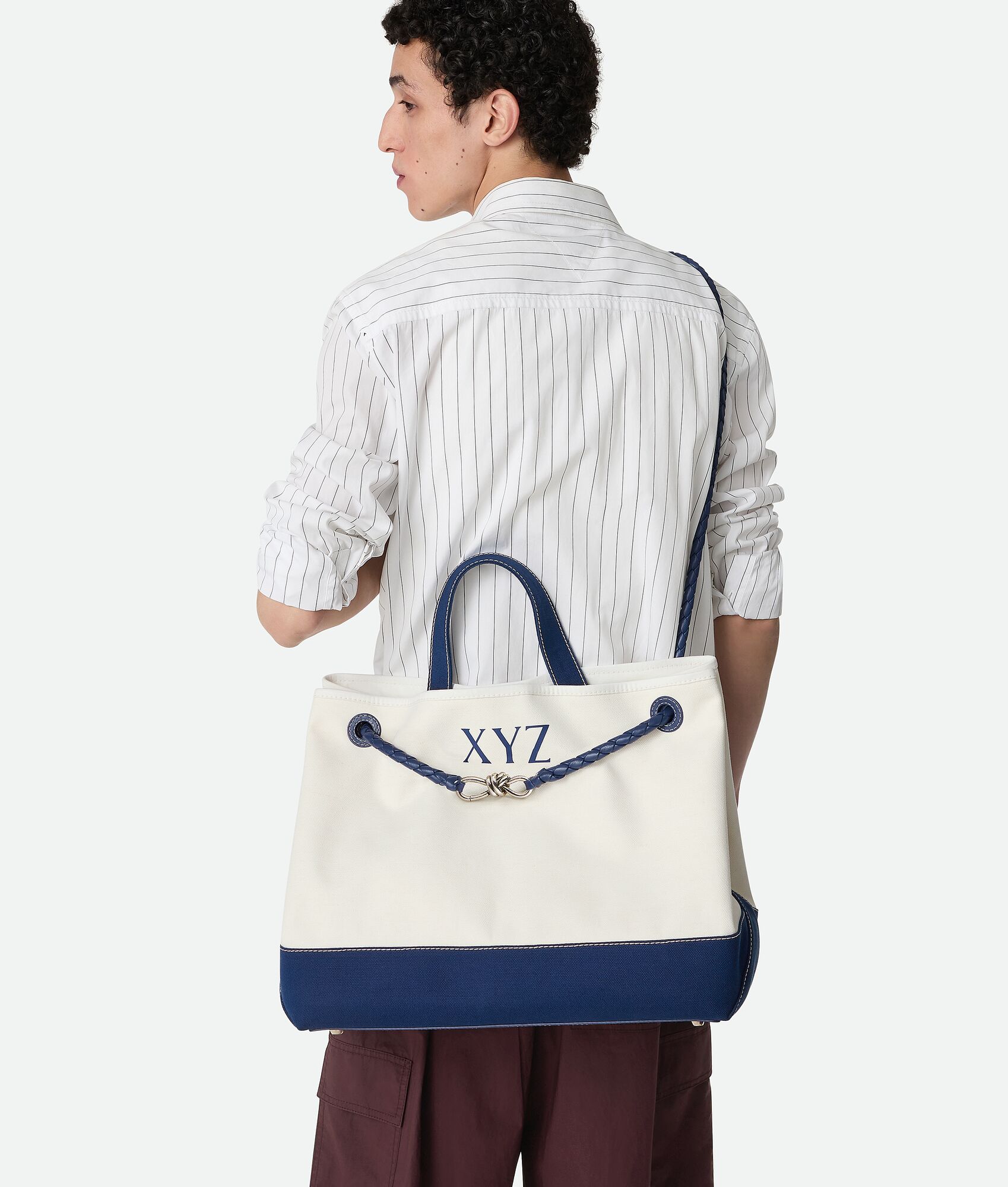 Large Andiamo in WHITE/BLUE | Bottega Veneta® US