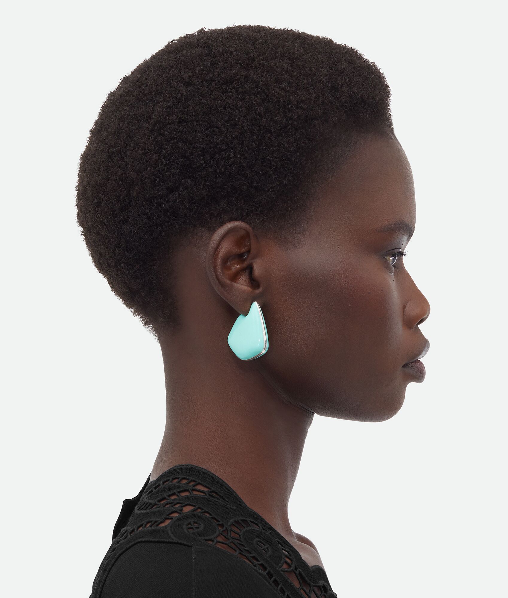 Bottega Veneta® Women's Small Fin Earrings in Green oasis. Shop online now.