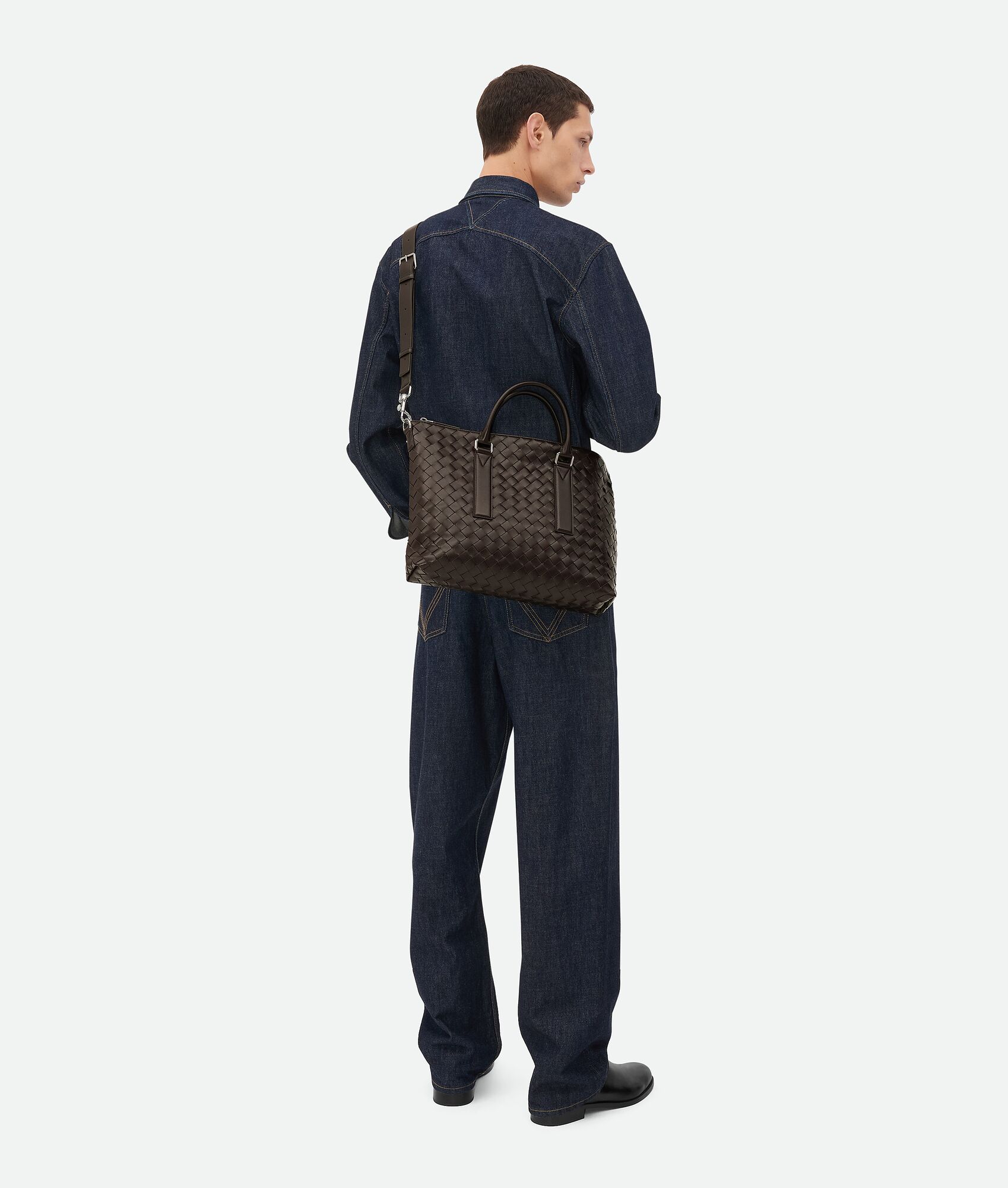 Intrecciato Soft Briefcase in FONDANT | Bottega Veneta® US