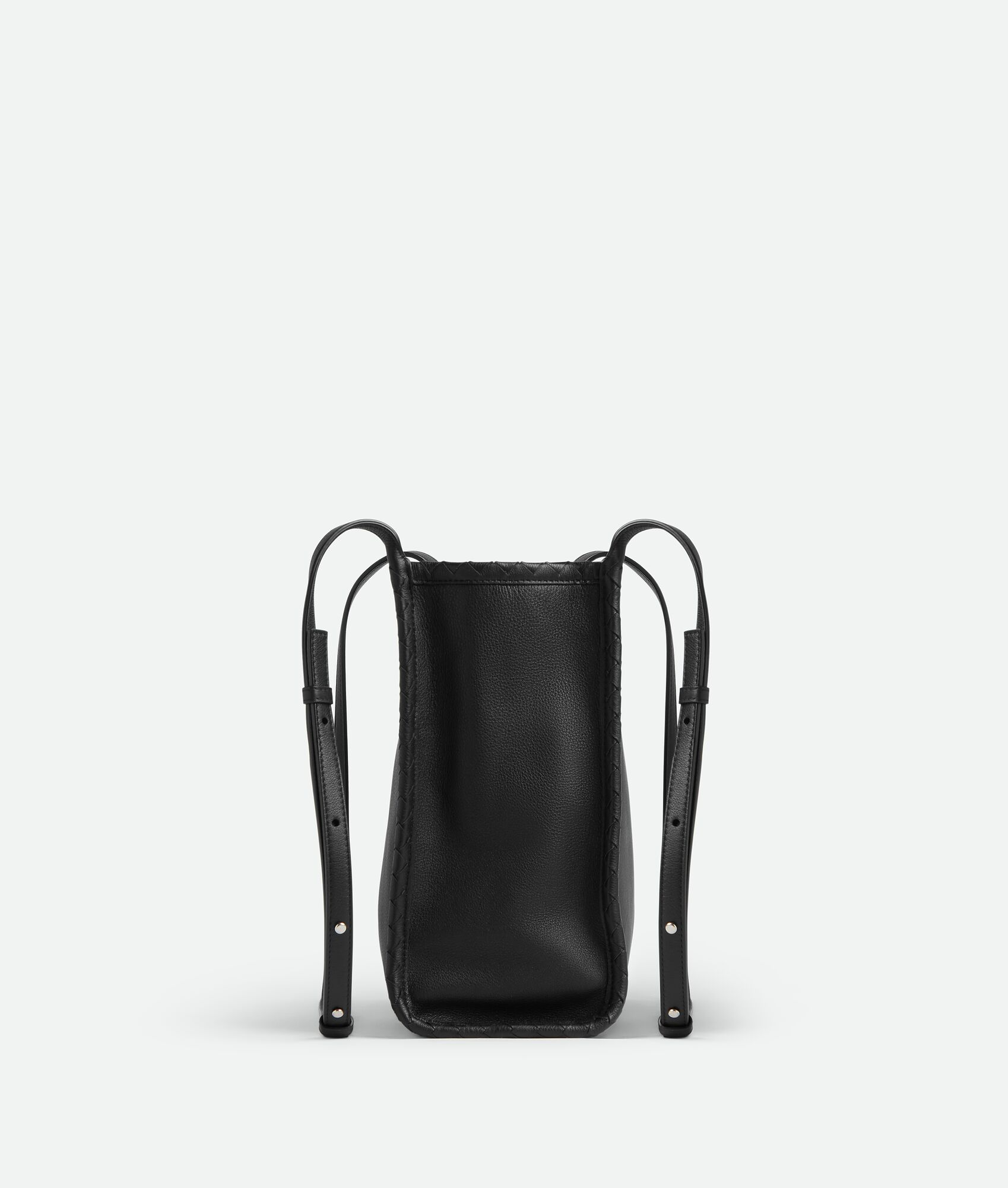 コリエーレ メッセンジャー のために メンズ で ブラック | ボッテガ・ヴェネタ JP